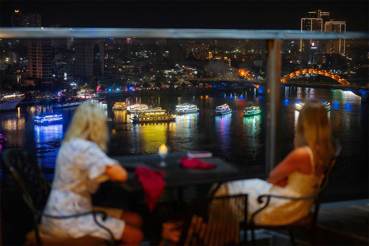 8x bestes Nachtleben in Da Nang – Bars, Nachtmärkte & Events