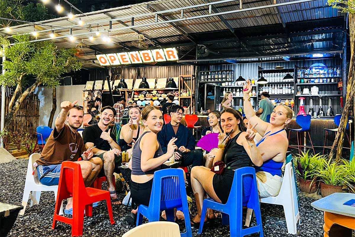 8x bestes Nachtleben in Da Nang – Bars, Nachtmärkte & Events